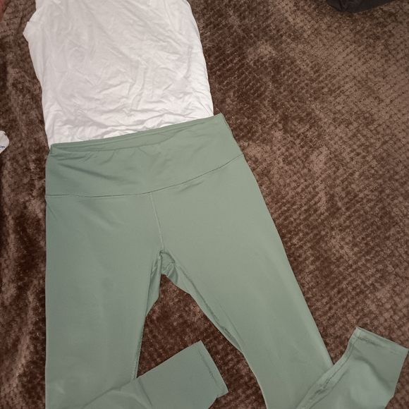 RBX | Pants & Jumpsuits | Rbx Gorgeous Green Leggings | Poshmark